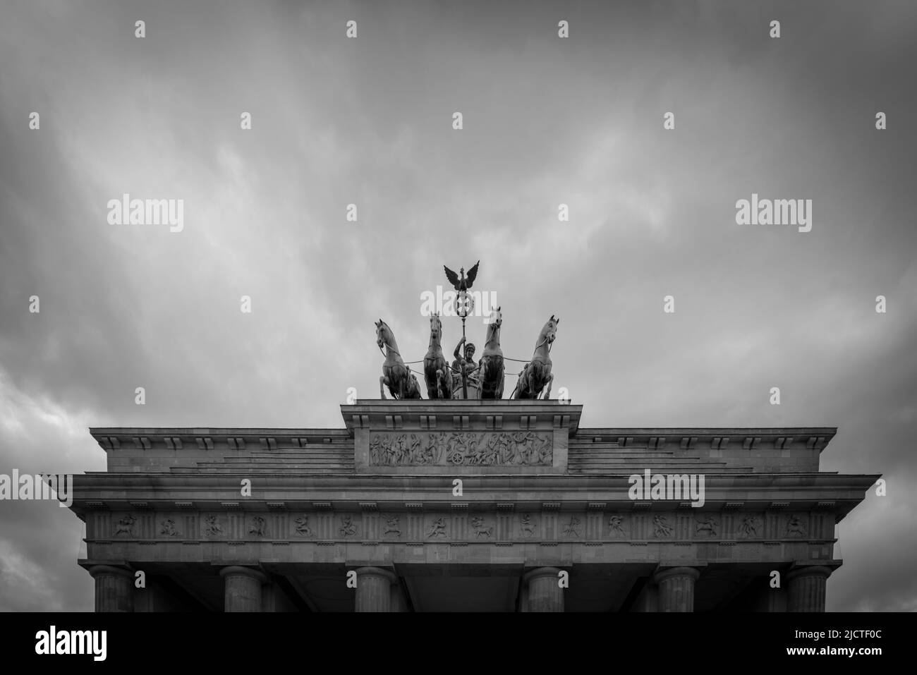 Berlin wall art on Black and White Stock Photos & Images - Alamy
