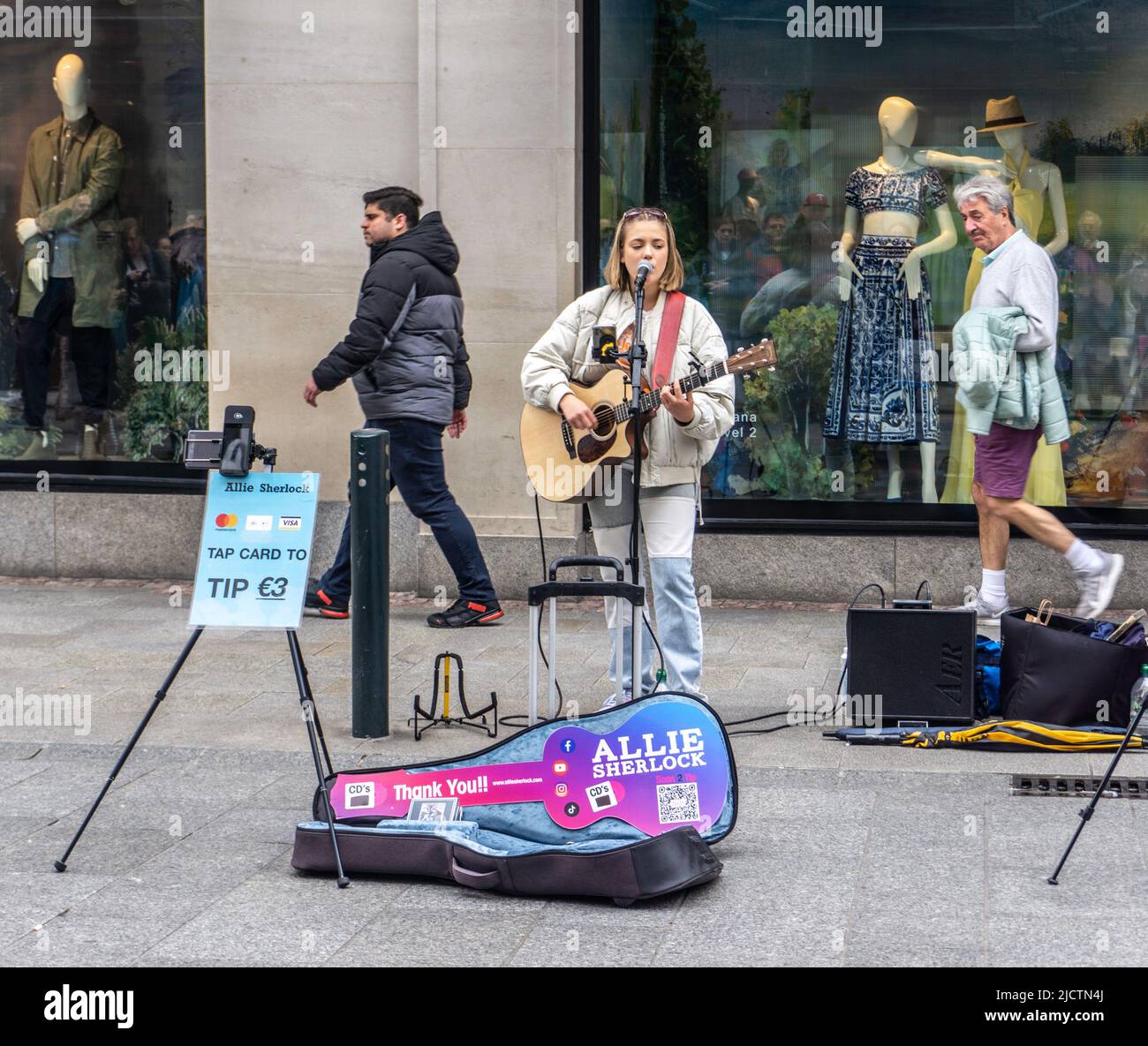 Allie Sherlock busking on Grafton Street, Dublin, Ireland Stock Photo ...