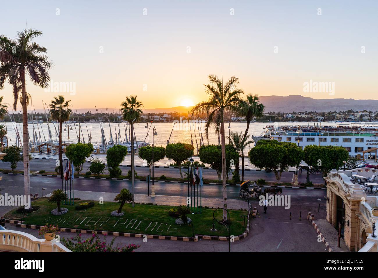 Alabaster luxor egypt africa hi-res stock photography and images - Alamy