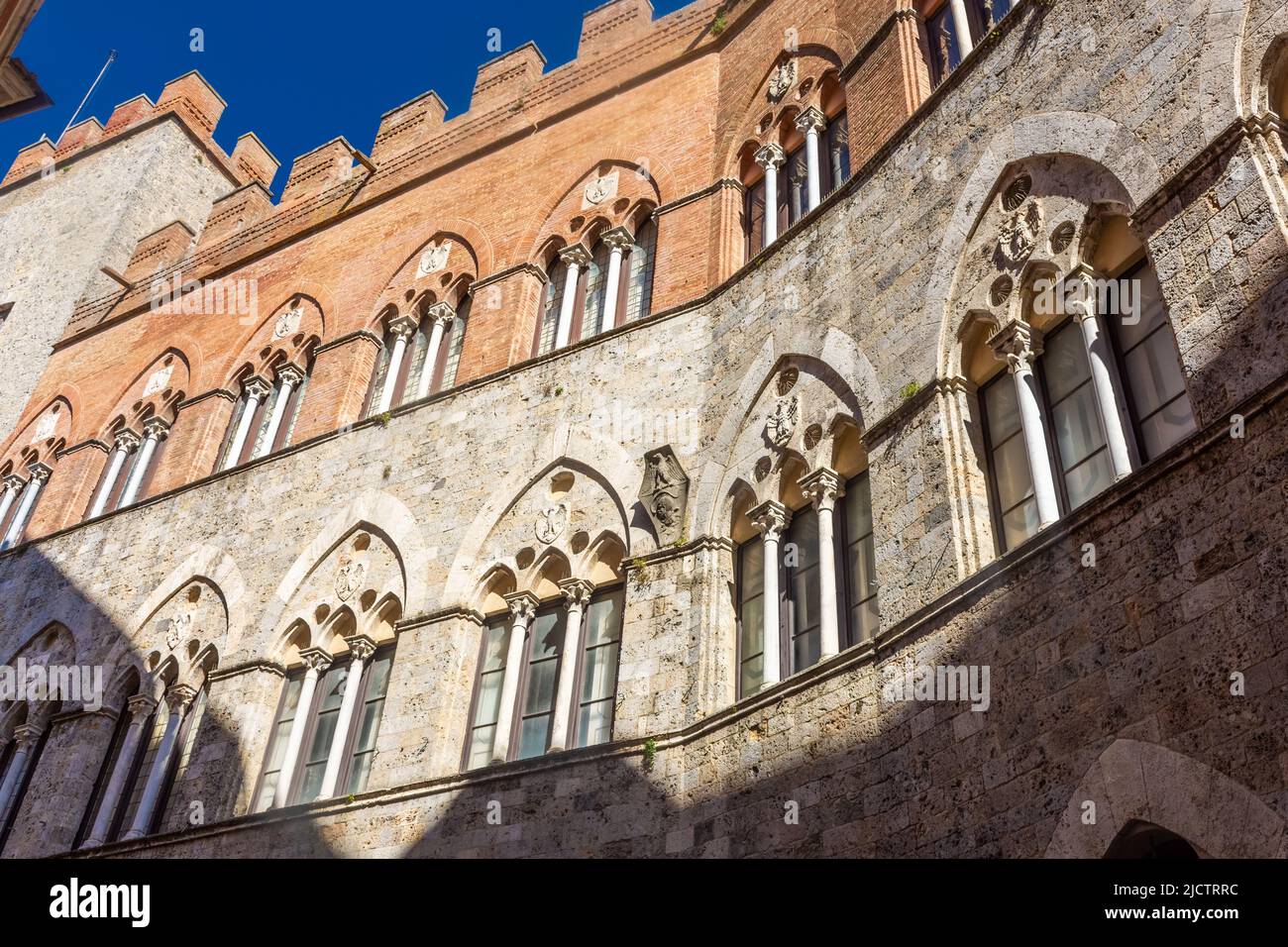 Facade of a Renaissance palace in Siena, Tuscany, Italy Stock Photo - Alamy