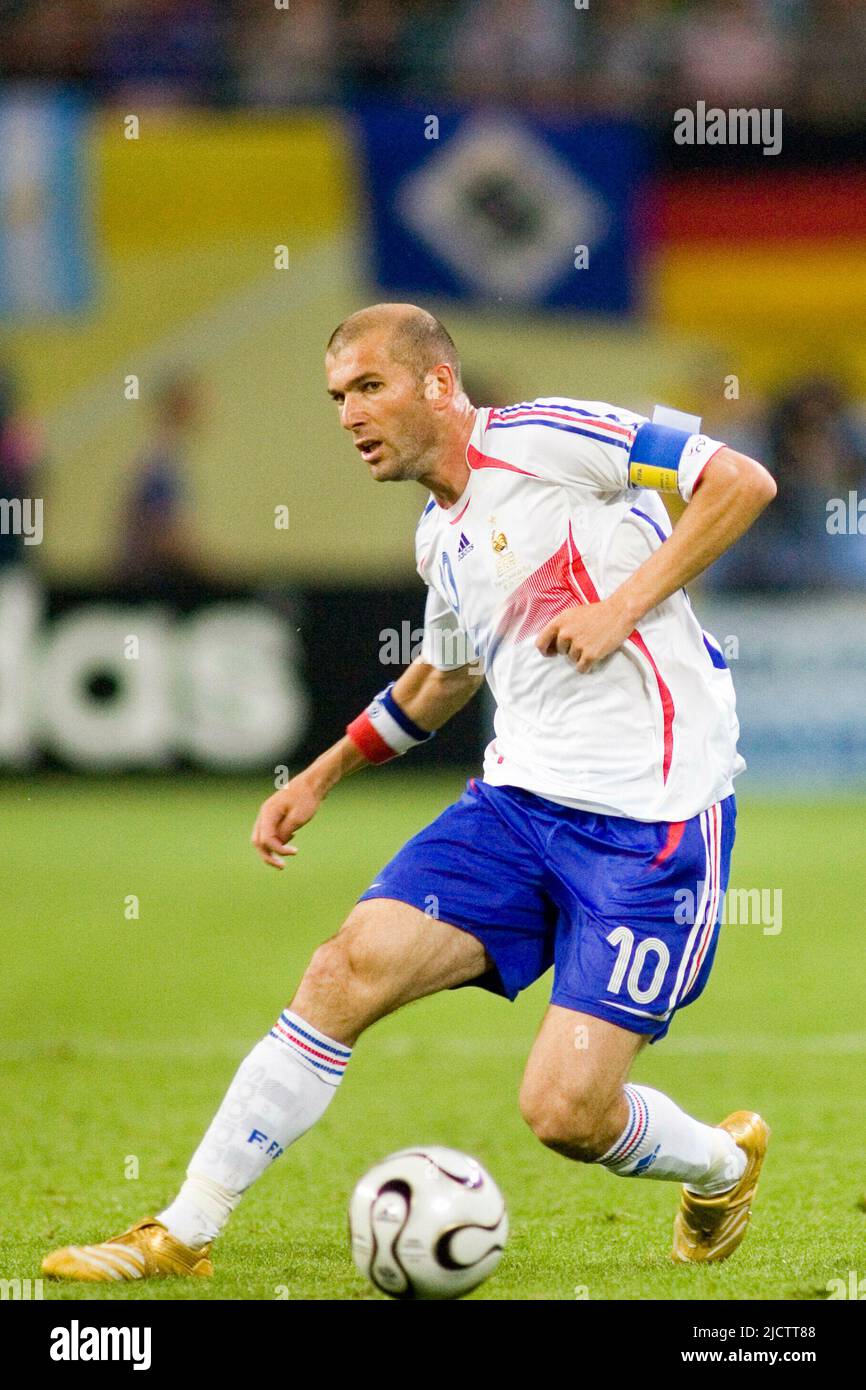 19th june 2006 hi-res stock photography and images - Alamy