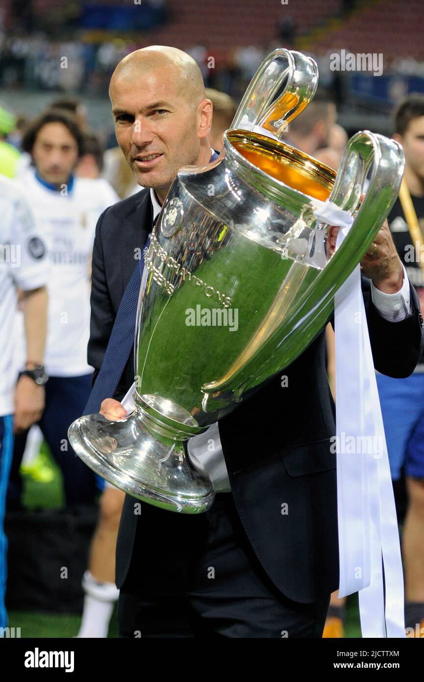 Zinedine ZIDANE will be 50 years old on June 23, 2022, Zinedine ZIDANE ...