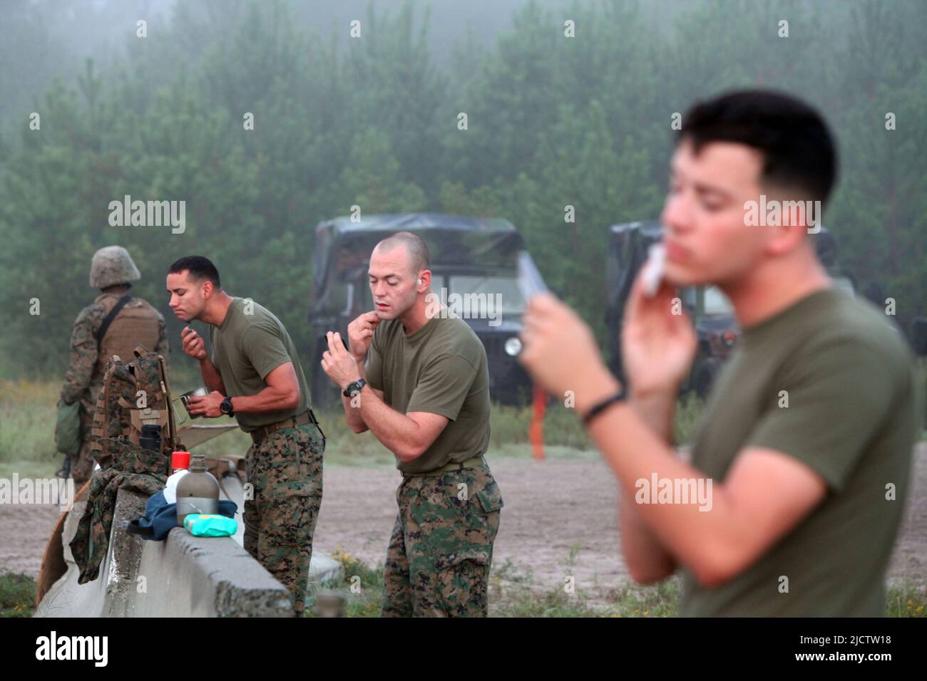 U.S. Marines with 1st Battalion, 8th Marine Regiment (1/8), 2D Marine ...