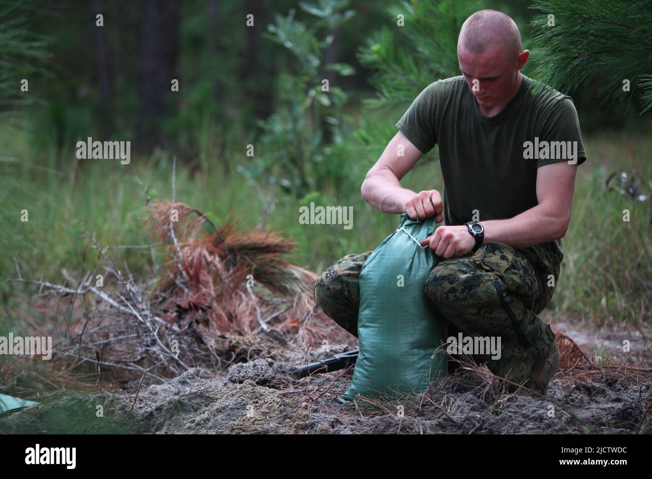 A U.S. Marine with Bravo Company, 1st Battalion, 8th Marine Regiment (1 ...