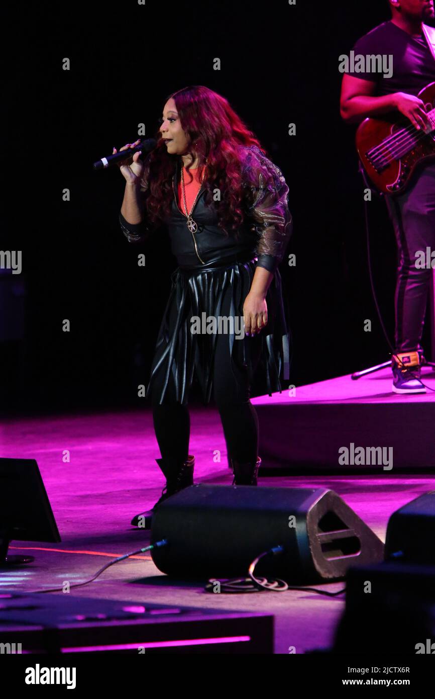 SWV performing live at the Dell Music Center Concert Series in ...