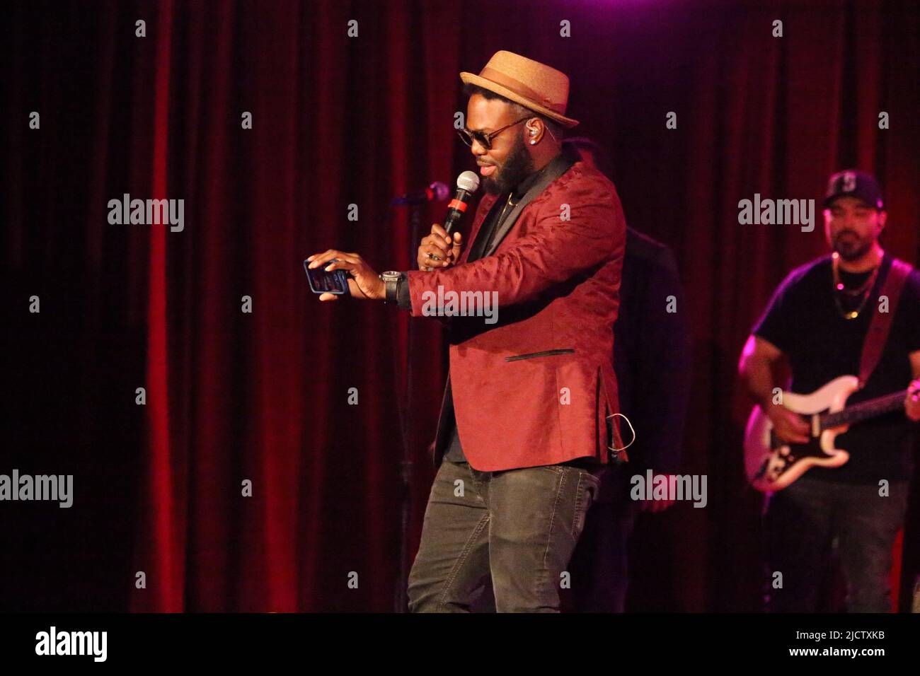 Singer Dwele performing live music at the City Winery Featuring: Singer ...