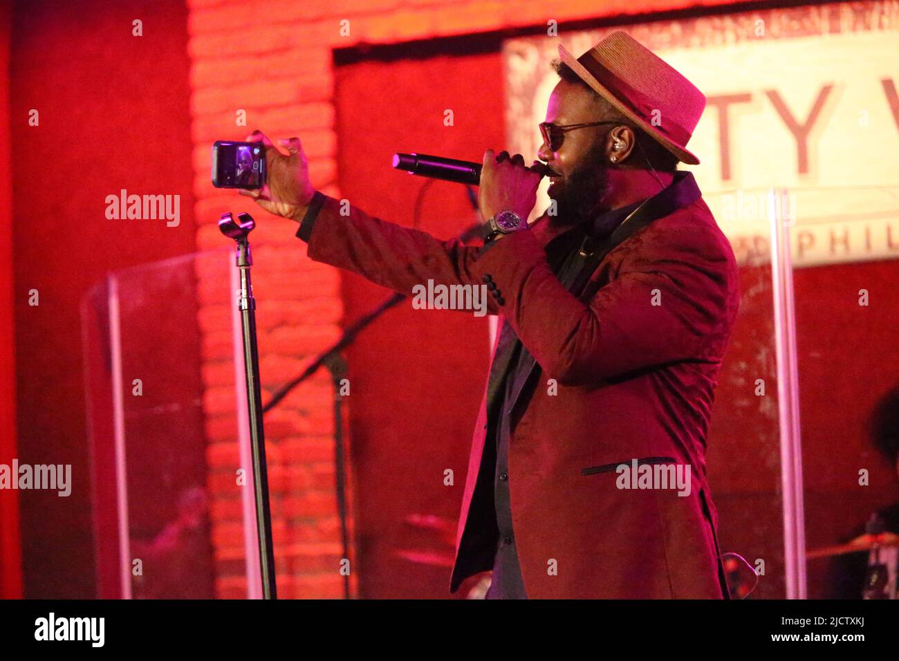 Singer Dwele performing live music at the City Winery Featuring: Singer ...