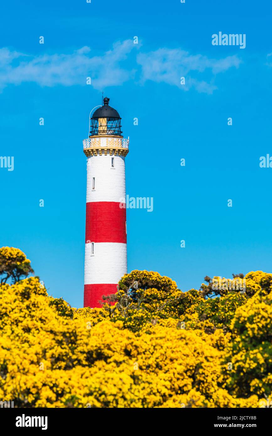 Tarbat Ness Lighthouse, Portmahomack, Highland, East Coast of Scotland ...