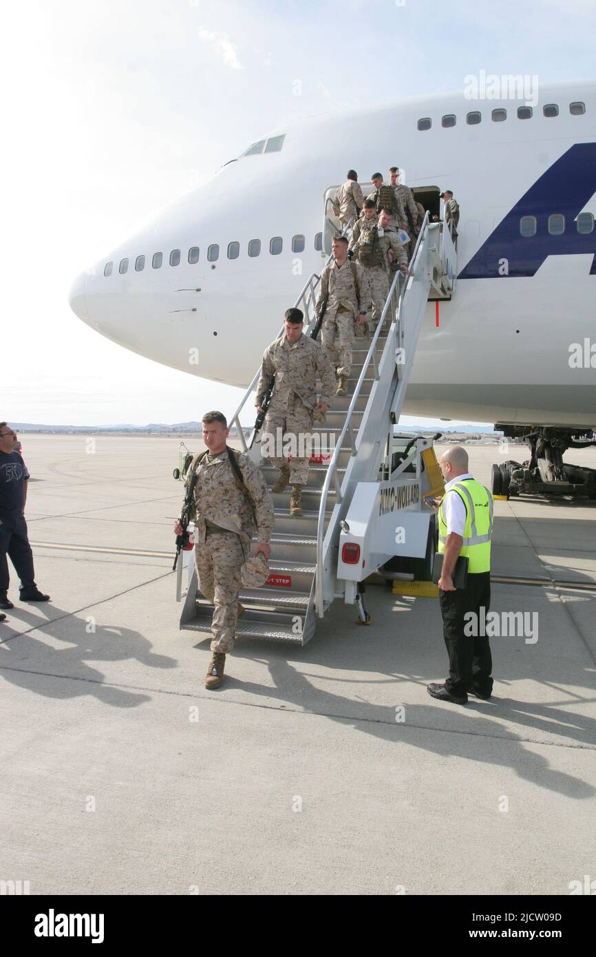 U.S. Marines with 1st Battalion, 8th Marine Regiment (1/8), 2D Marine ...