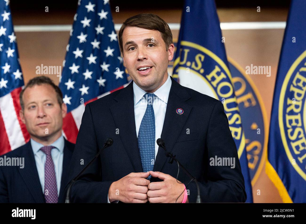 Highcosts hi-res stock photography and images - Alamy