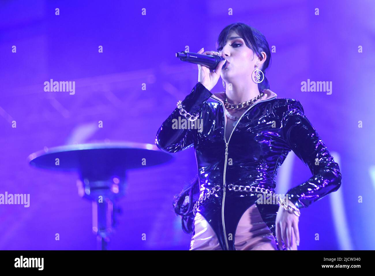 Angellina singer hi-res stock photography and images - Alamy
