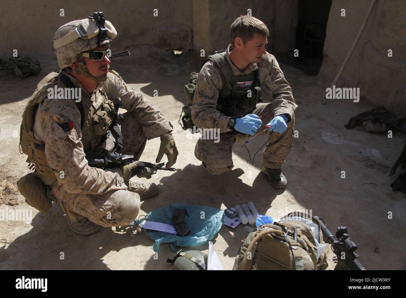 Royal marines commando lance cpl hi-res stock photography and images ...