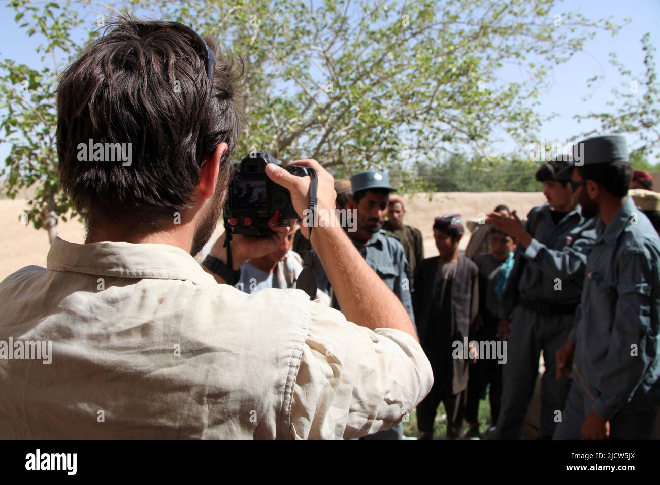 Kajaki dam hi-res stock photography and images - Alamy