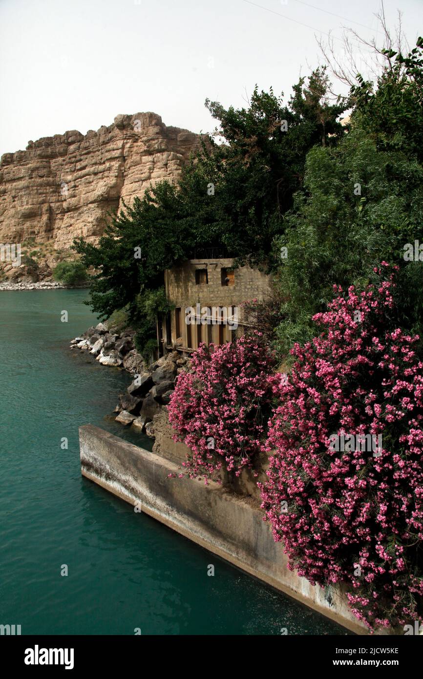 Afghanistan dam hi-res stock photography and images - Alamy