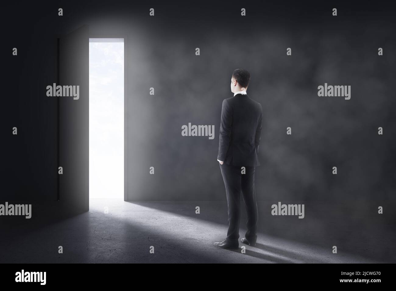Empty smoky room hi-res stock photography and images - Alamy