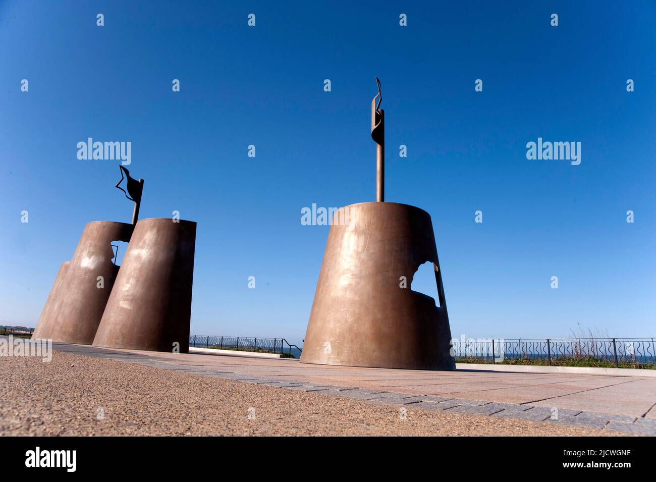 `Sandcastles` scupltures by Richard Broderick on Whitley Bay promenade ...