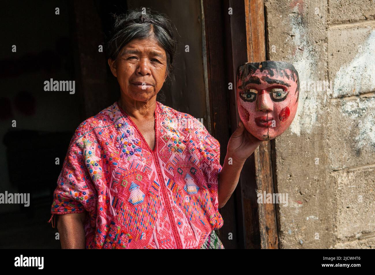 Old indigenous american w woman hi-res stock photography and images - Alamy