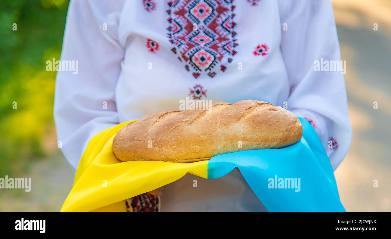 Elderly ukraine woman food hi-res stock photography and images - Alamy