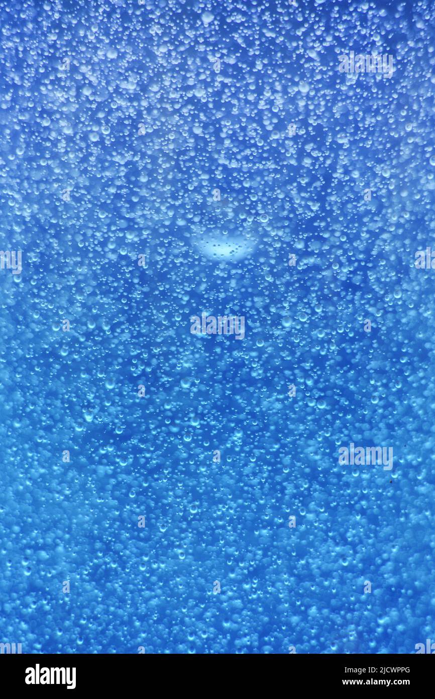 Oil and water in a transparent hi-res stock photography and images - Alamy