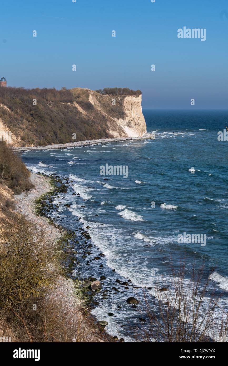Places of steep cliffs hi-res stock photography and images - Alamy