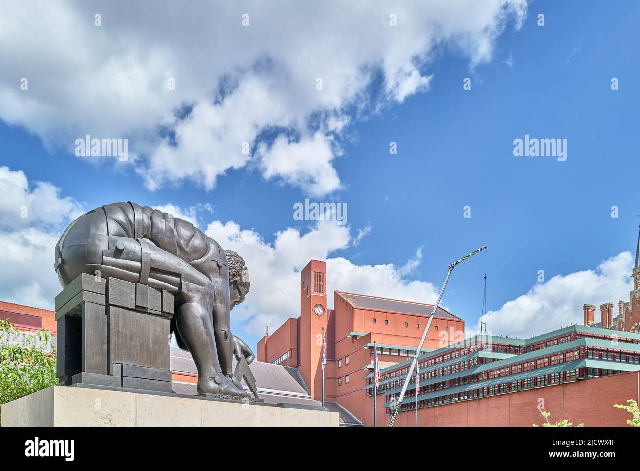 Isaac Newton sculpture by Eduardo Paolozzi in the courtyard of the ...