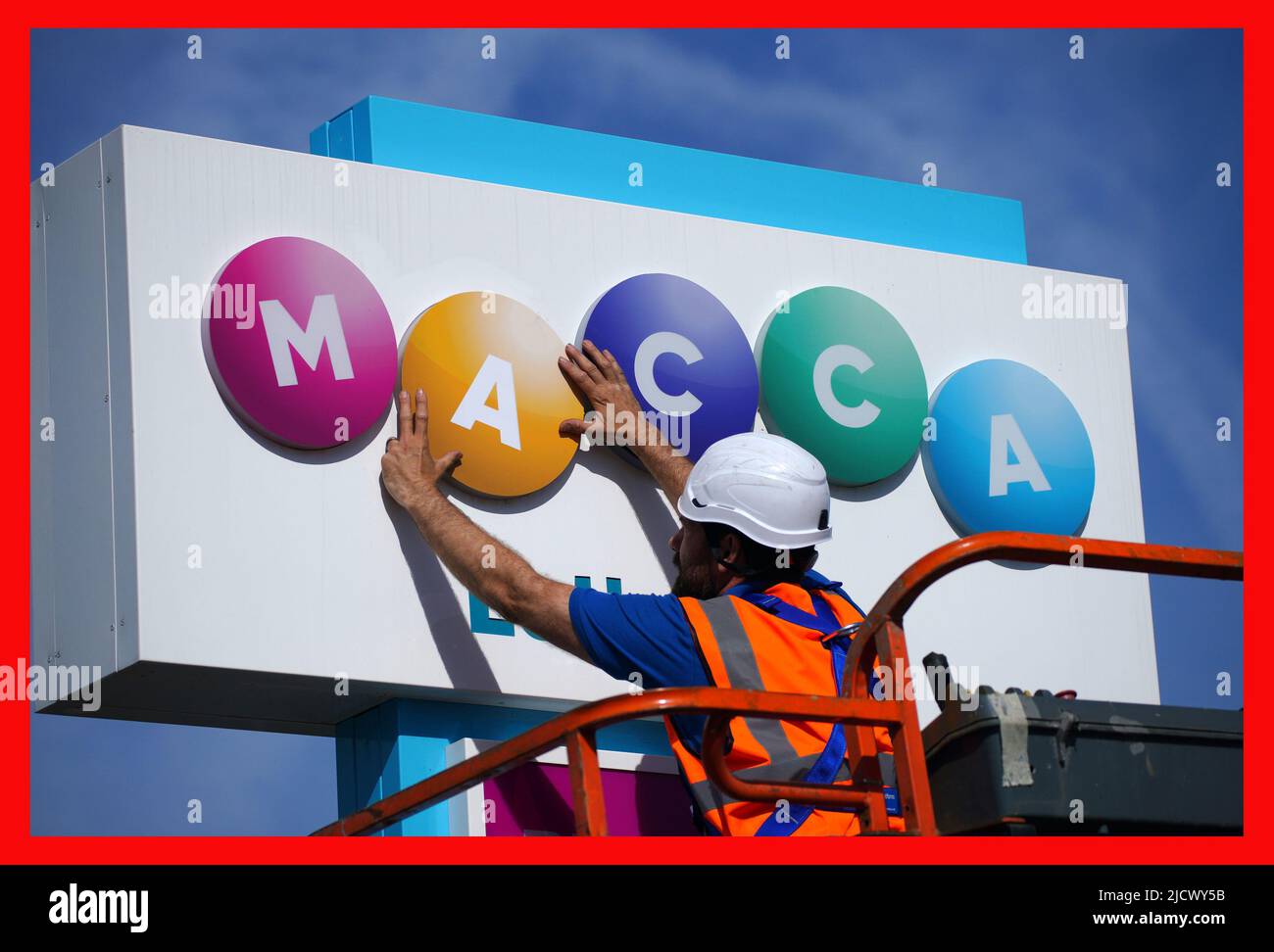 Macca glastonbury hi-res stock photography and images - Alamy