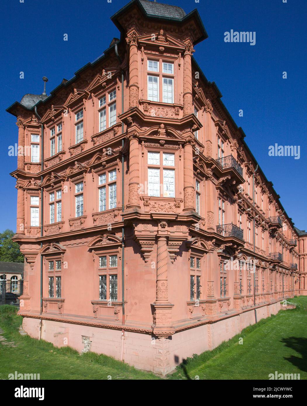 Historic german palace hi-res stock photography and images - Alamy