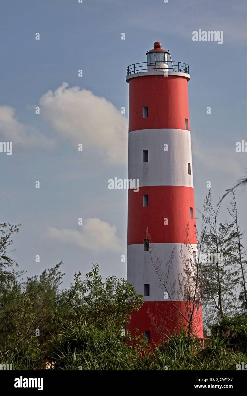 23 Jul 2007 Chandrabhaga Light House:on the Puri-Konark Marine drive ...