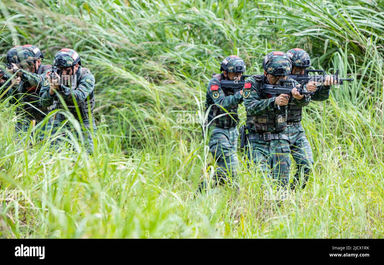 LAIBIN, CHINA - JUNE 16, 2022 - Special forces soldiers train in an ...