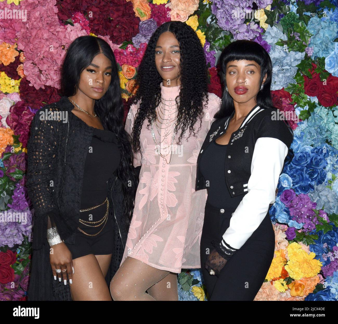 The womack sisters hi-res stock photography and images - Alamy