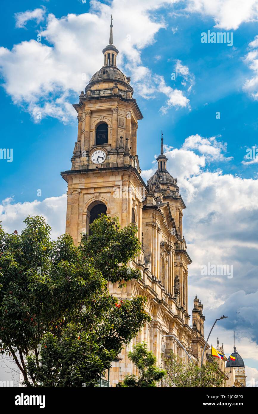 Bogota colombia buildings hi-res stock photography and images - Alamy