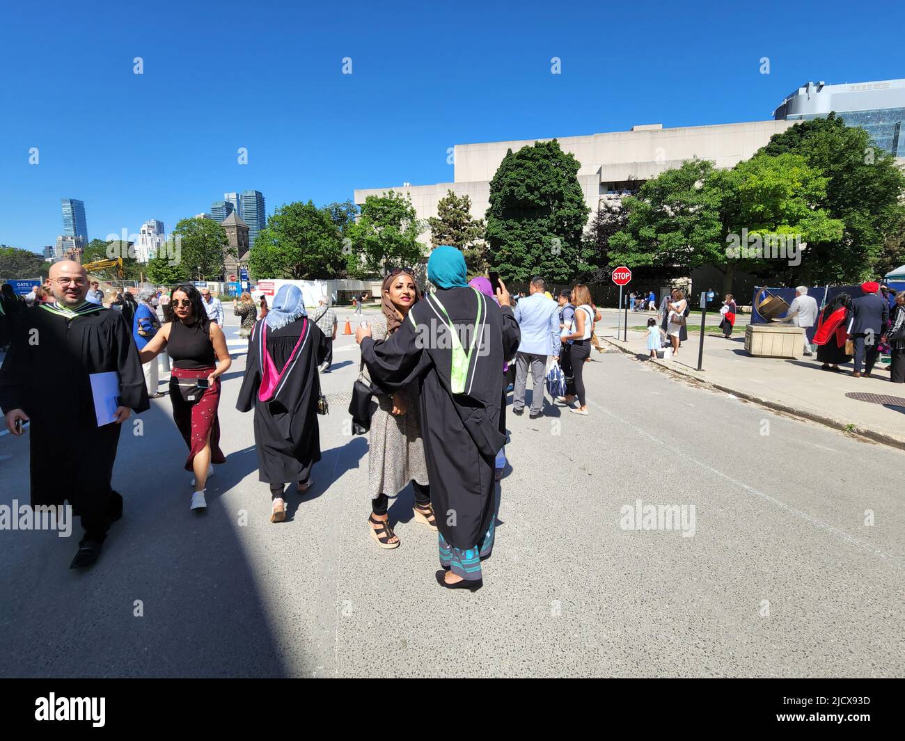 University of Toronto Convocation Hall Graduation, Toronto Stock Photo ...