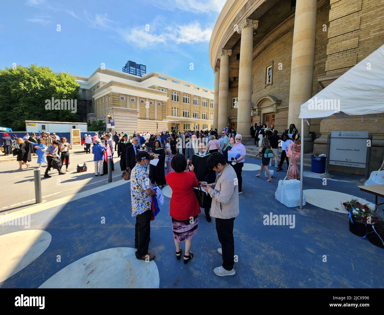 University of toronto convocation hall campus hi-res stock photography ...
