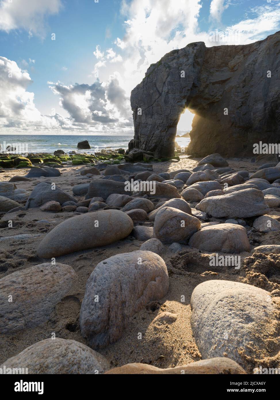Passing through the arch hi-res stock photography and images - Alamy