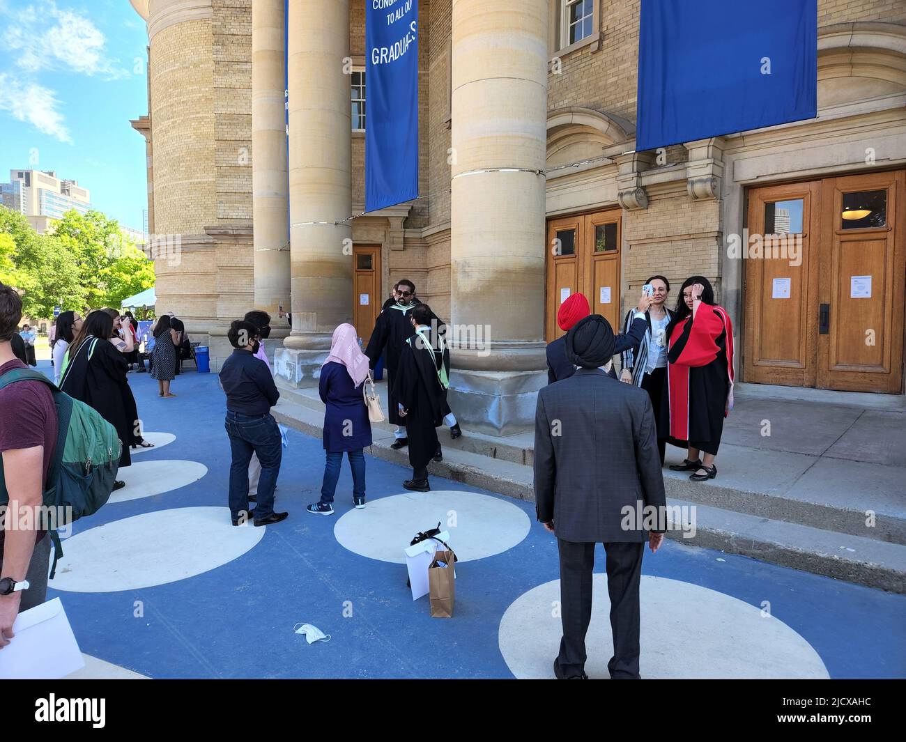 University of Toronto Convocation Hall Graduation, Toronto Stock Photo ...