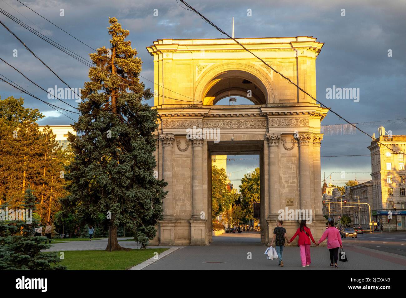 Stefan cel Mare Avenue and Arch of Triumph, Chisinau, Moldova, Europe ...