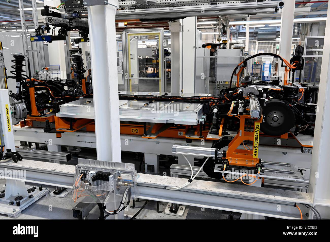 Vw id battery hi-res stock photography and images - Alamy