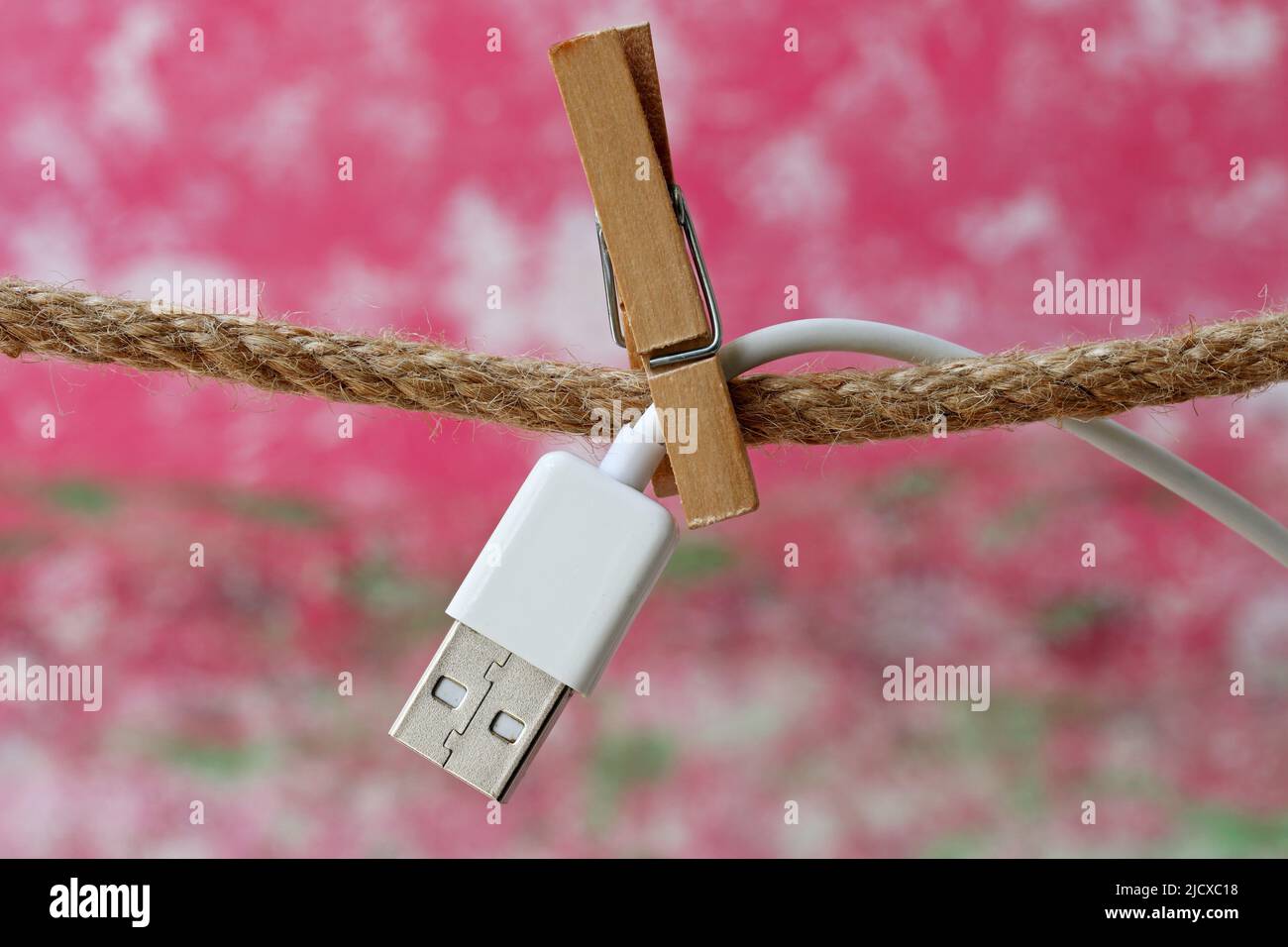 Usb phone charger hi-res stock photography and images - Alamy