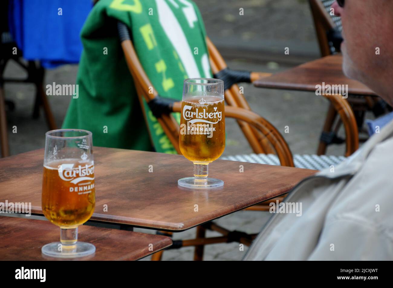 Copenhagen/Denmark/16 June 2022/.Outdoor food and drinks service in ...