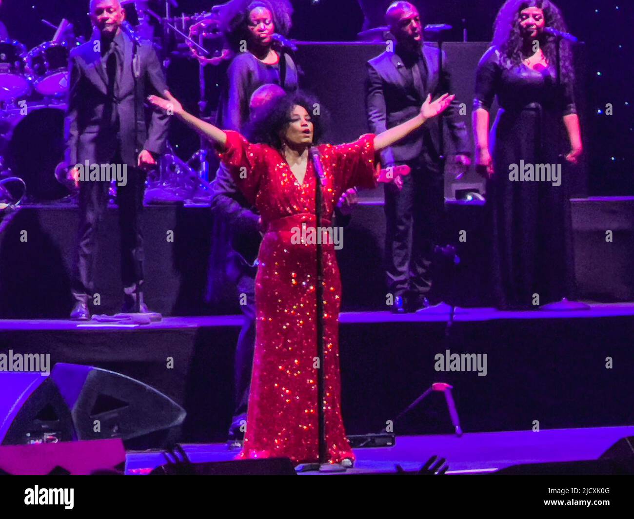 June 15, 2022: American entertainer and actress Dina Ross, performs a ...