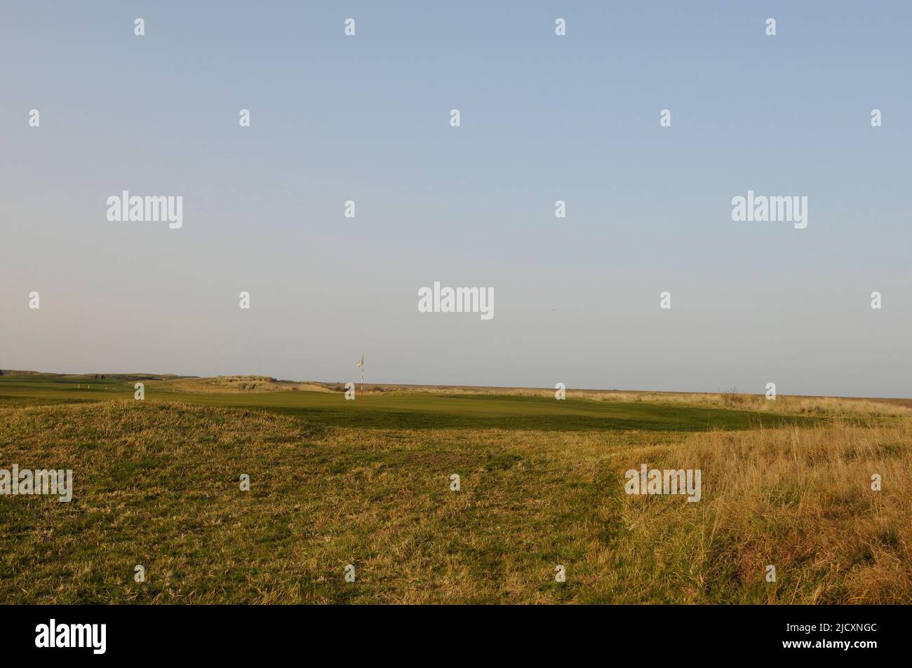 Cinque ports flag hi-res stock photography and images - Alamy