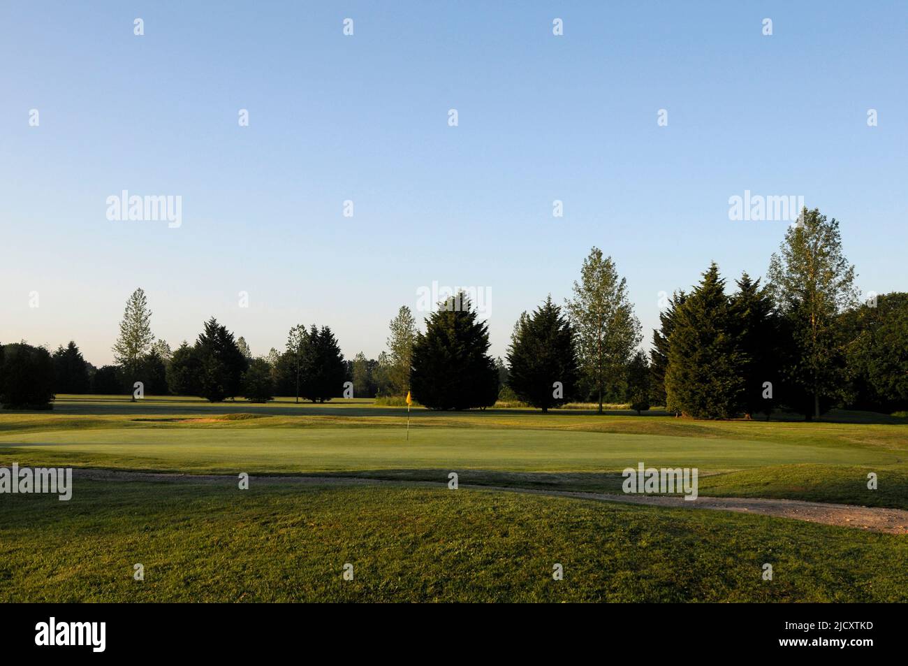 View of the 9th Green and bunker, Horne Park Golf Club, Horne, South ...