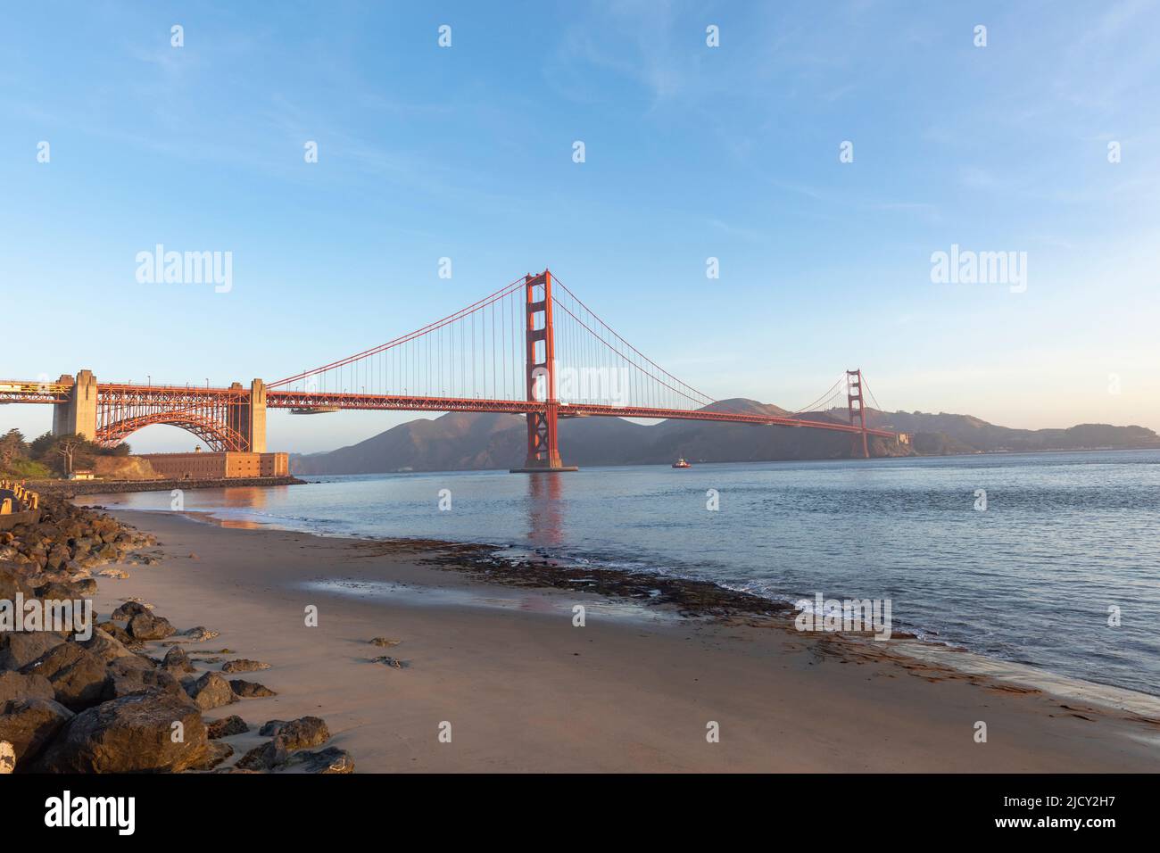 golden gate bridge in San Francisco in dawn with lights Stock Photo - Alamy
