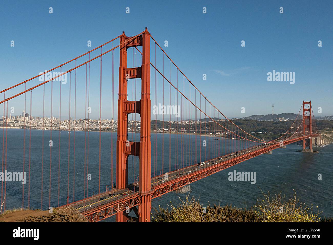 golden gate bridge in San Francisco in dawn with lights Stock Photo - Alamy