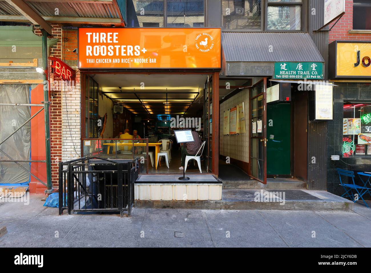 [historical] Three Roosters, 23 Pell St, New York, NYC storefront photo ...