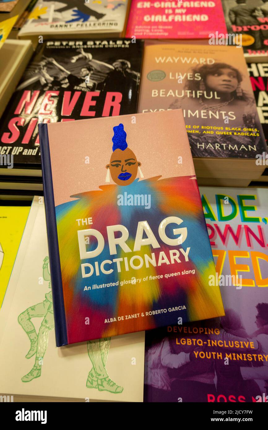 The drag dictionary hi-res stock photography and images - Alamy
