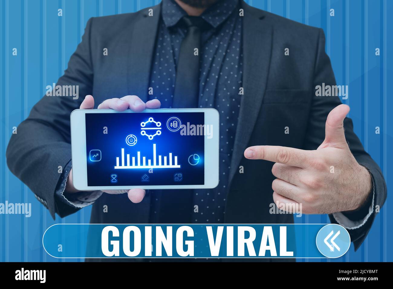 Text showing inspiration Going Viral, Business approach image video or ... Text showing inspiration Going Viral, Business approach image video or ...