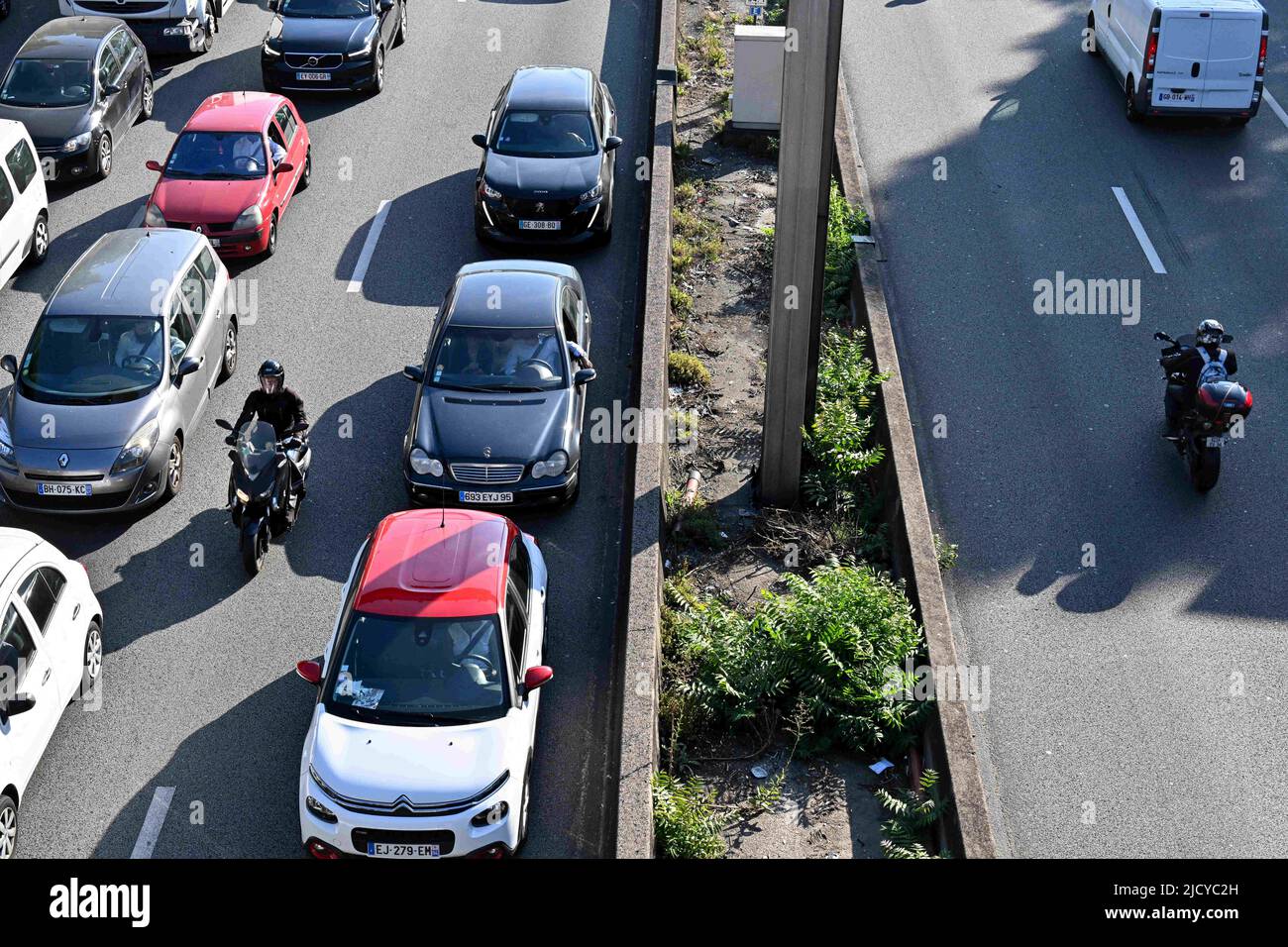The Paris ring road is made up of the busiest 35 kilometers in Europe ...