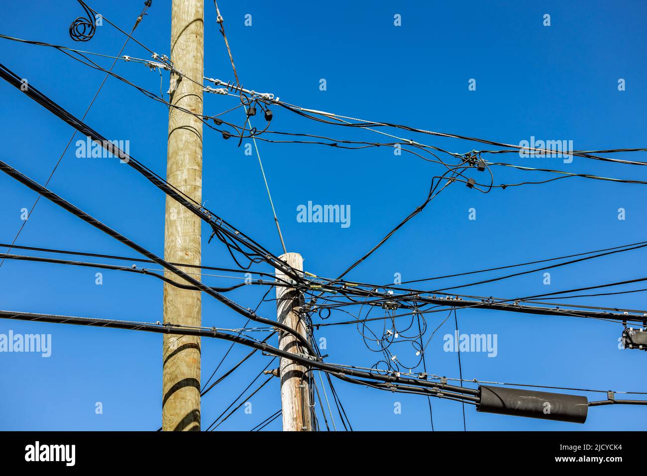 Electricity wires on poles hi-res stock photography and images - Alamy