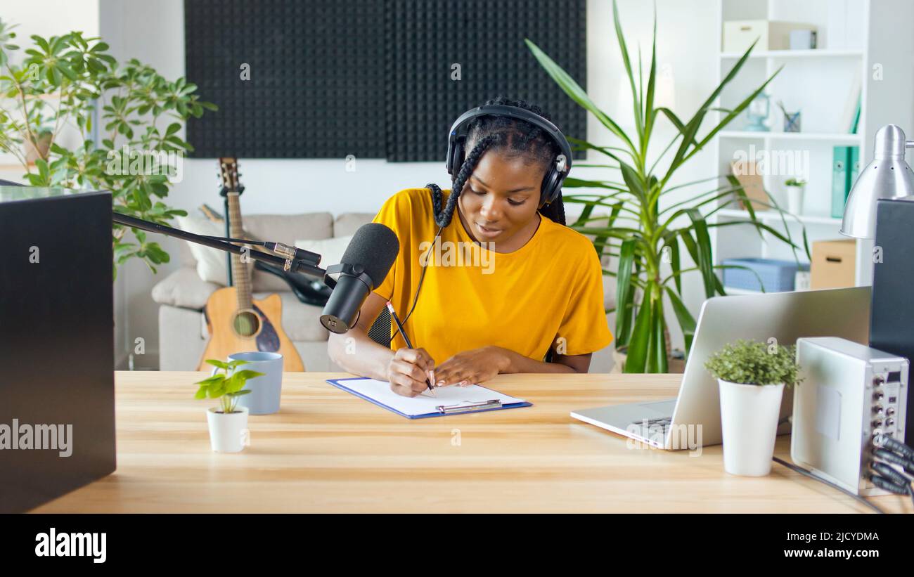 African American Streamer Leads a Podcast and Answers Questions in the ...